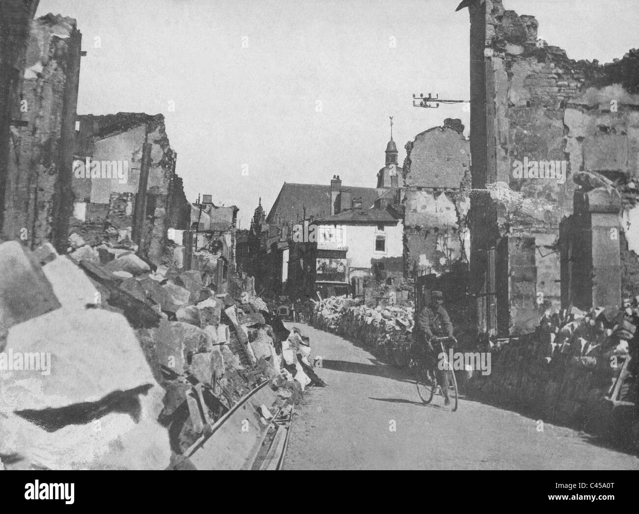 Verdun hi-res stock photography and images - Alamy