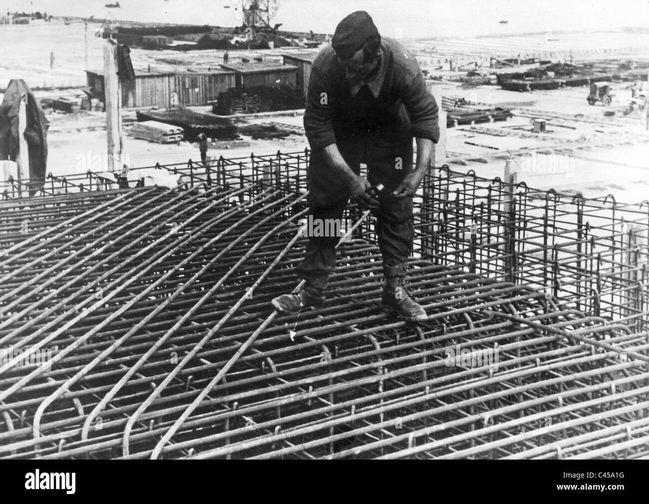 U boat bunker hi-res stock photography and images - Alamy