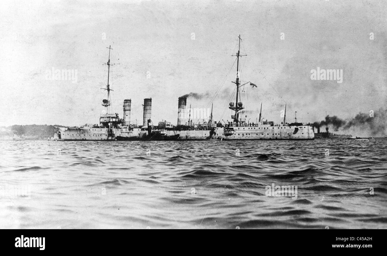 German cruiser 'Dresden' in port of Valparaiso, 1914 Stock Photo - Alamy