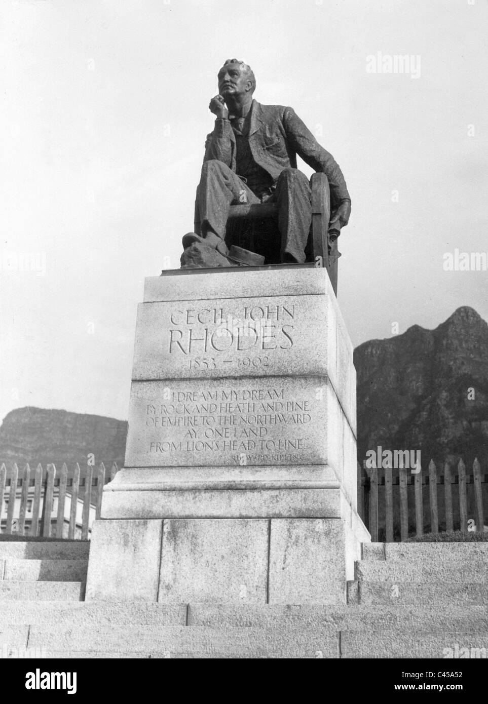 Monument for Cecil Rhodes Stock Photo - Alamy