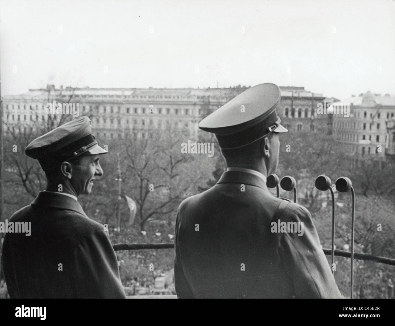 Hitler in Vienna in 1938 Stock Photo - Alamy