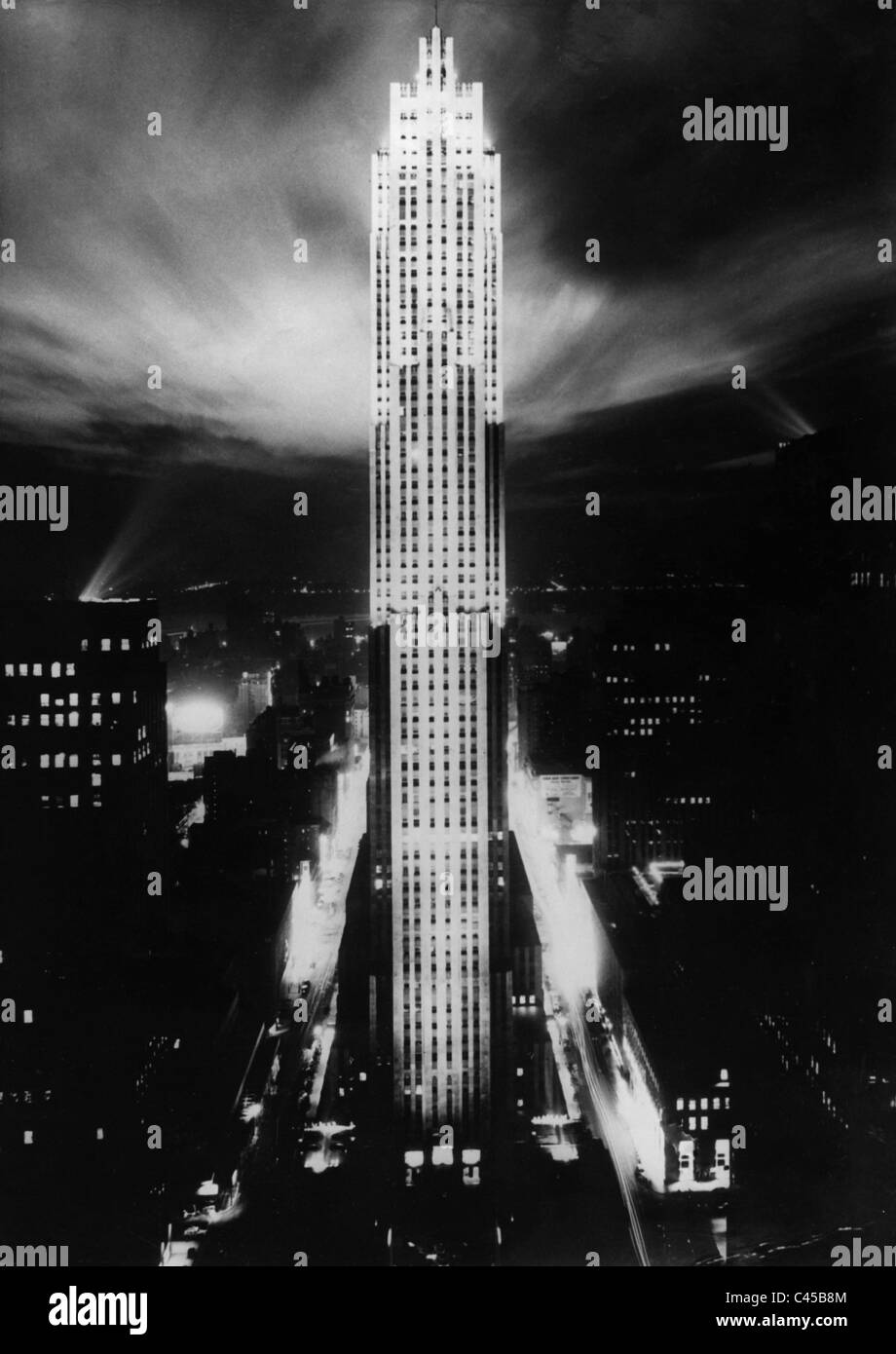 New york building night facade Black and White Stock Photos & Images ...