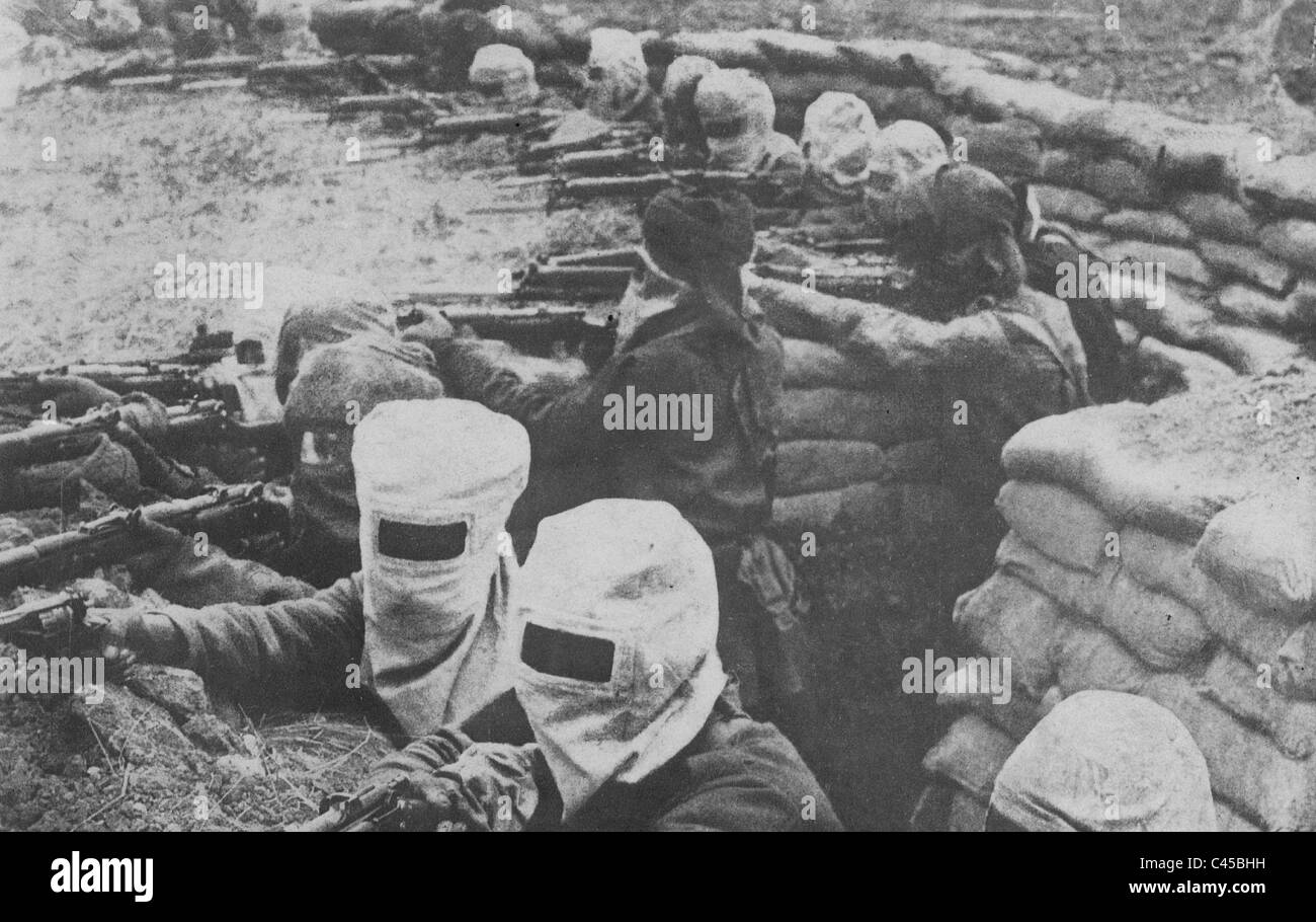 British soldiers gas masks hi-res stock photography and images - Alamy