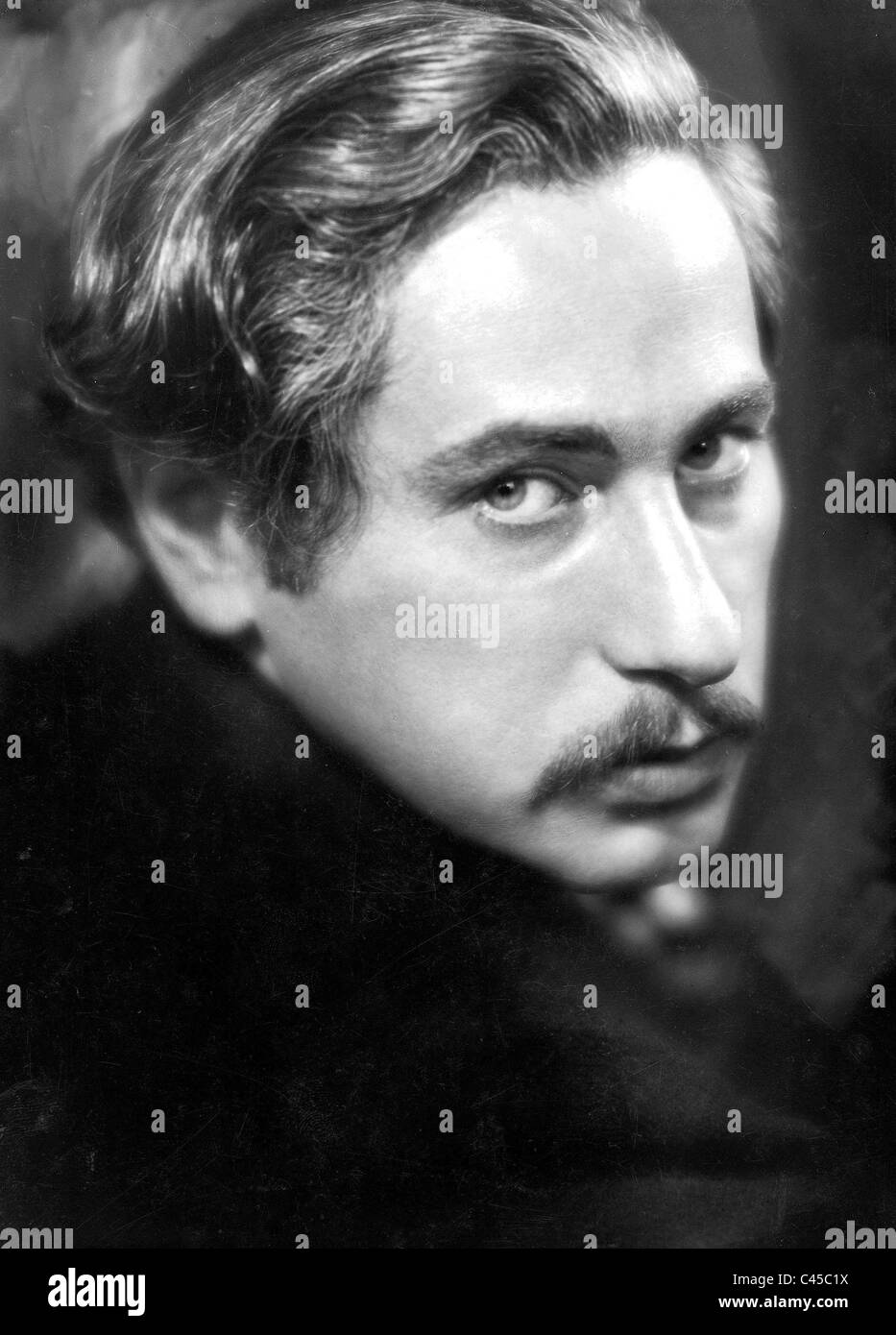 Josef Von Sternberg High Resolution Stock Photography and Images - Alamy