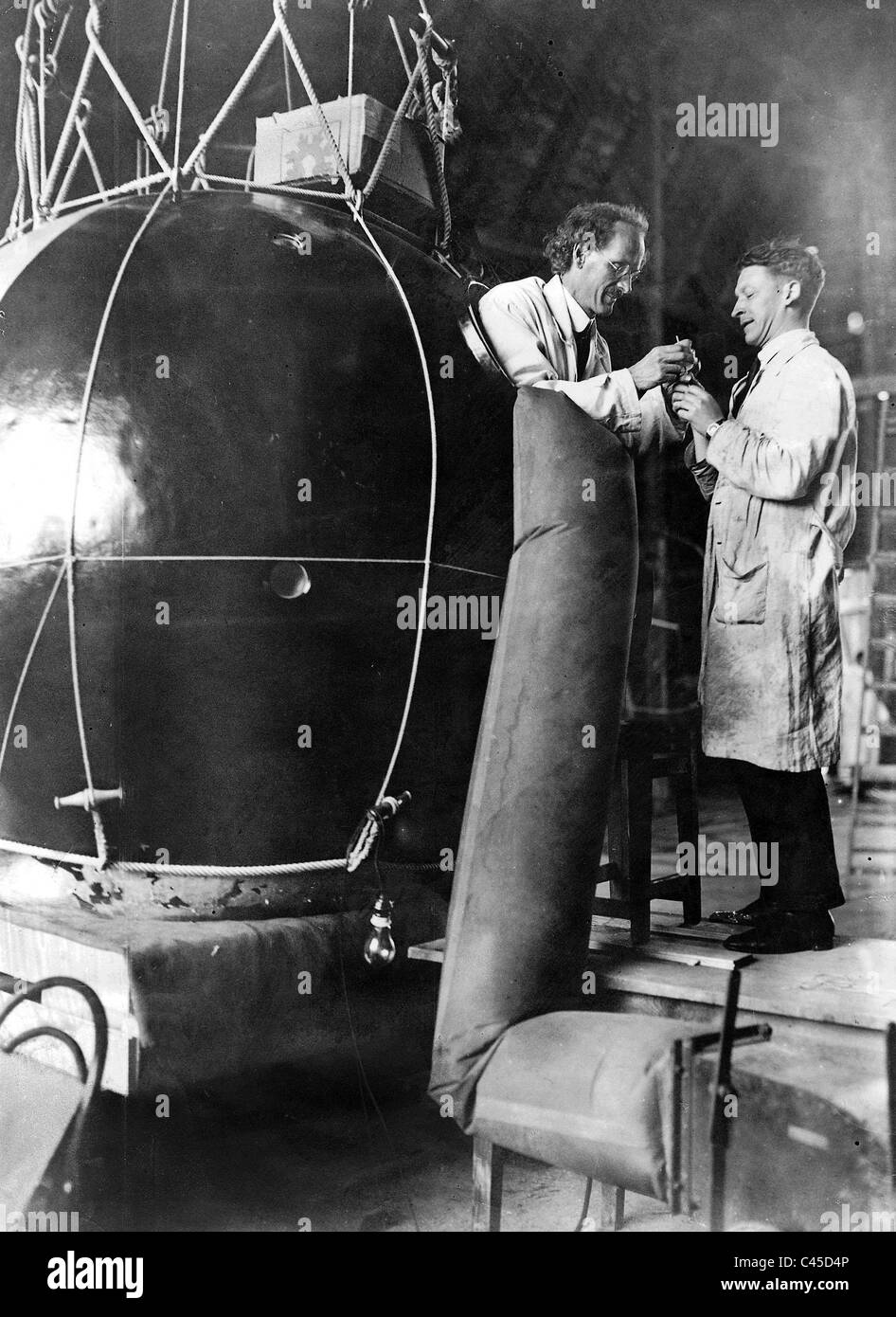 Auguste Piccard with his assistent Kipfer at the ballon Stock Photo - Alamy