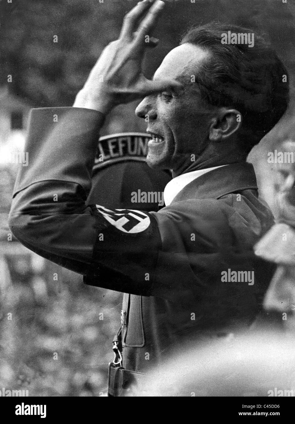 Joseph goebbels propaganda 1934 hi-res stock photography and images - Alamy