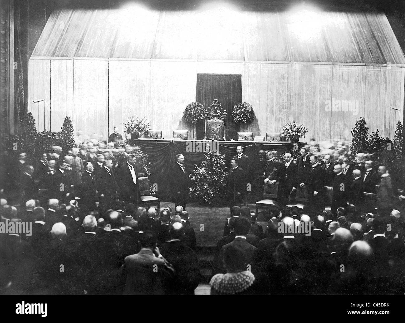 Oath constitution friedrich ebert hi-res stock photography and images ...