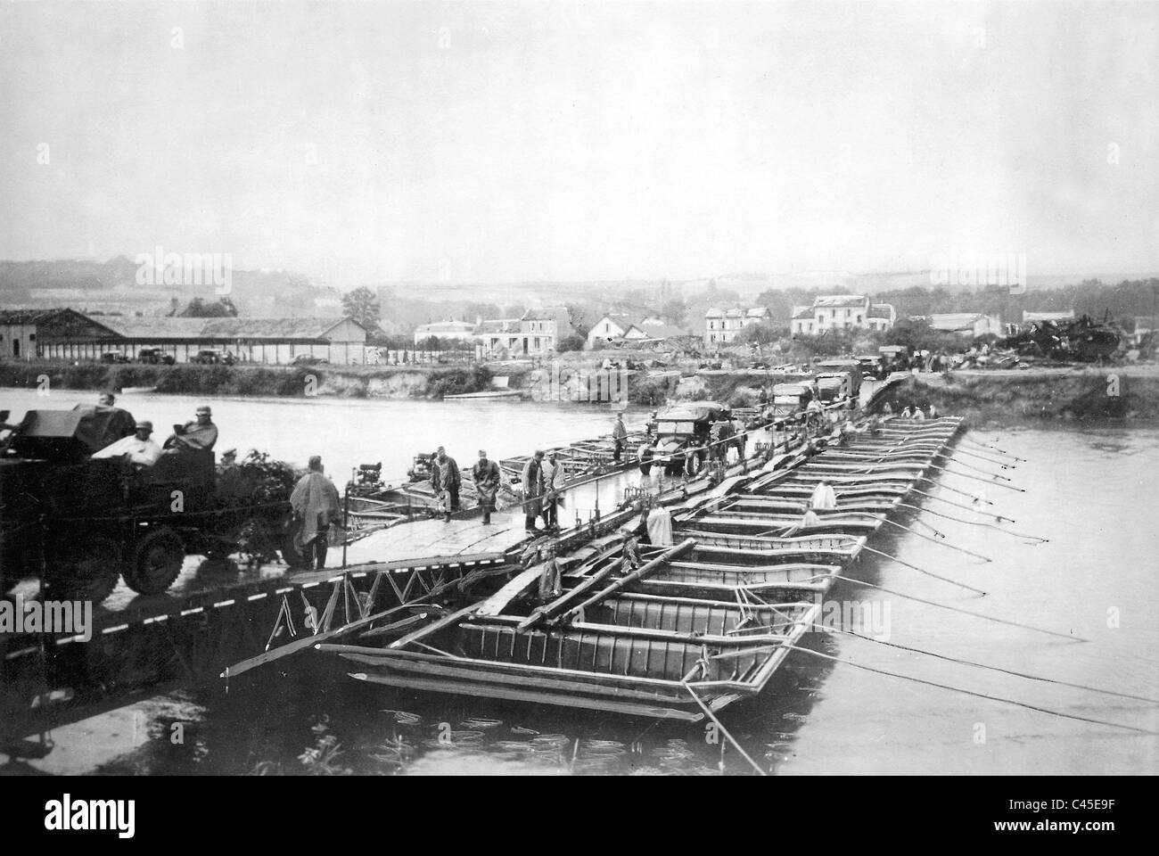 German pontoon bridge france hi-res stock photography and images - Alamy