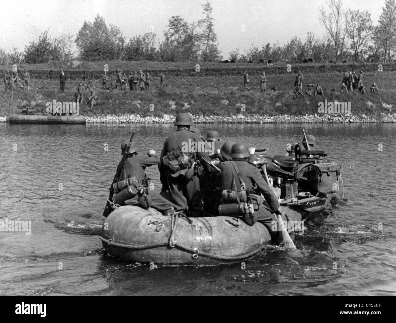 12 crossing Black and White Stock Photos & Images - Alamy