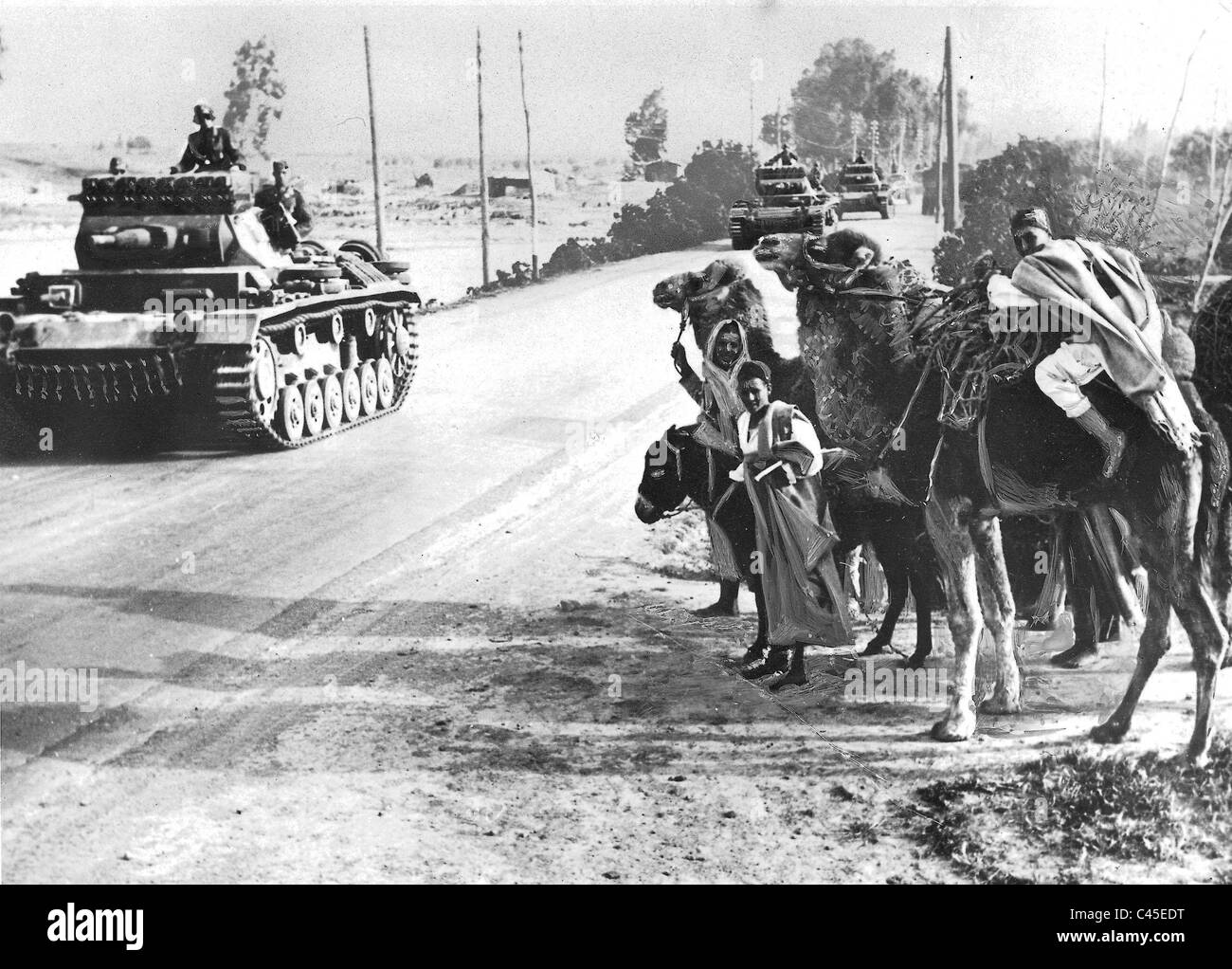 Road unknown Black and White Stock Photos & Images - Alamy