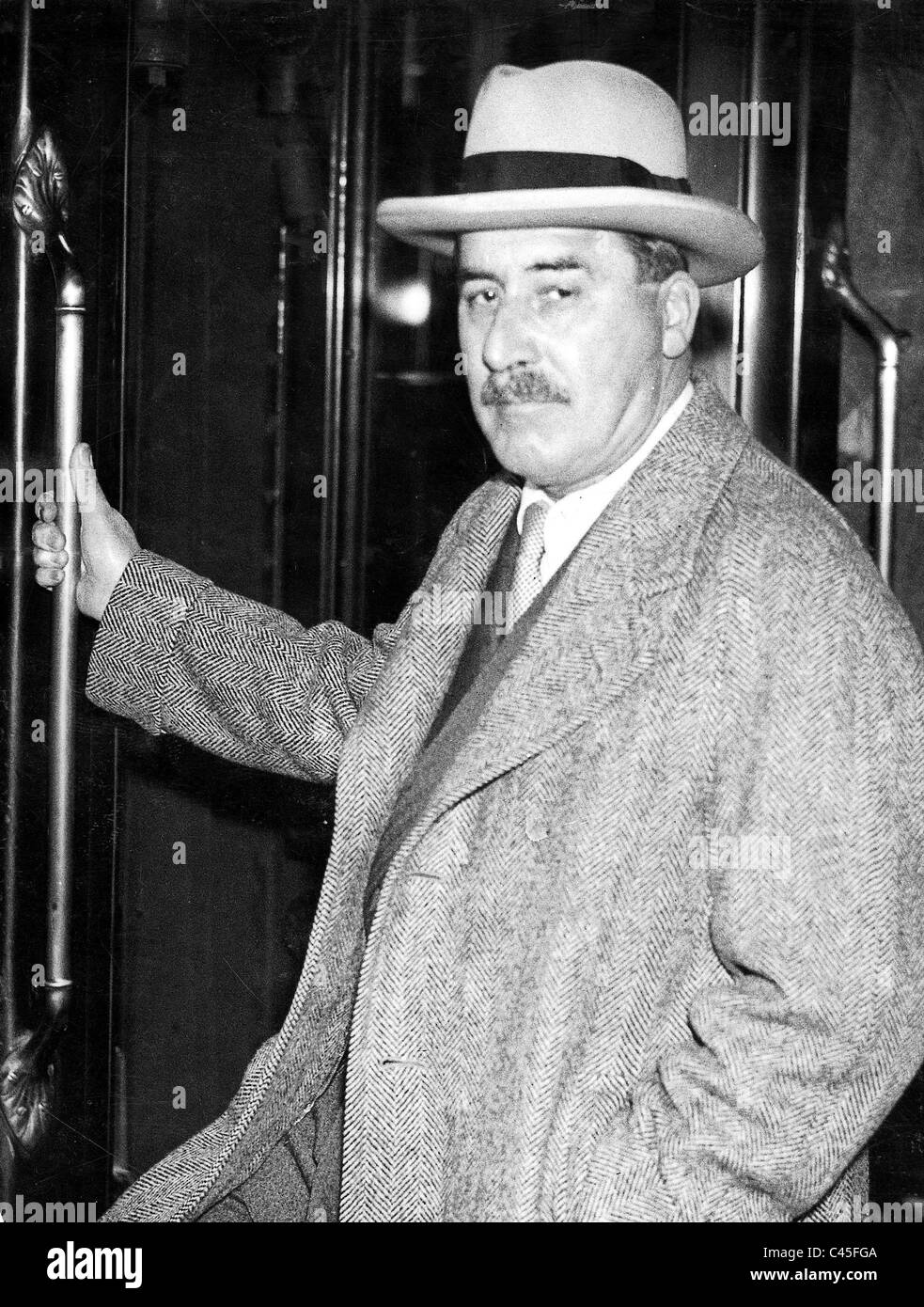 Howard Carter, 1934 Stock Photo - Alamy