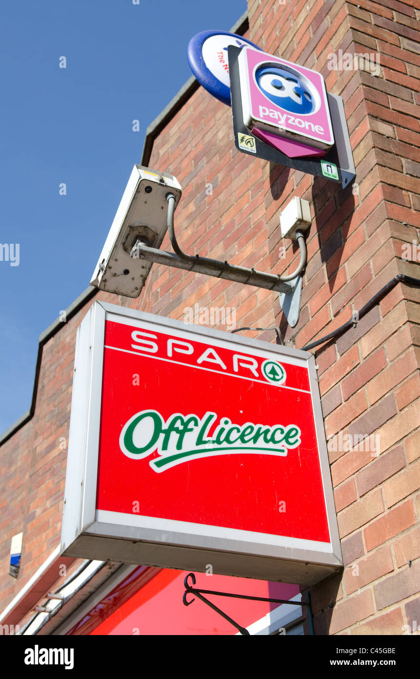 Spar convenience supermarket shop hi-res stock photography and images ...
