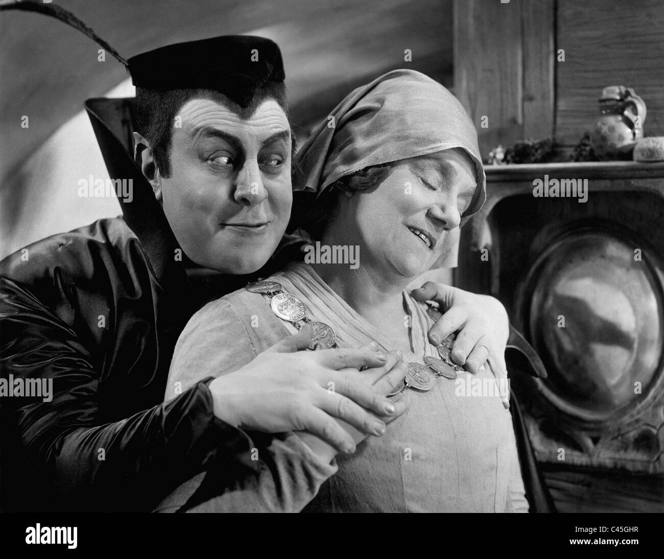 Emil jannings movie faust hi-res stock photography and images - Alamy