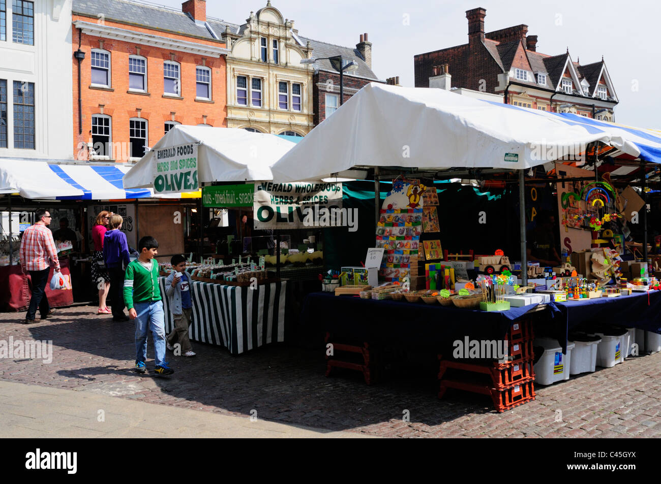 Stalls on Cambridge Market, Cambridgeshire, England, UK Stock Photo - Alamy
