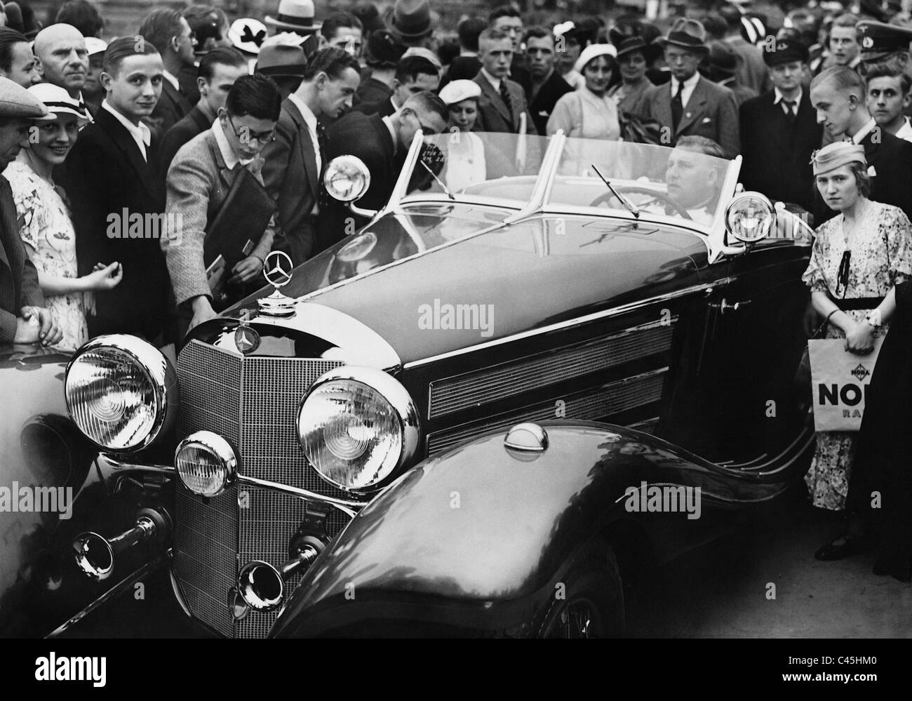 Garden sports Black and White Stock Photos & Images - Alamy