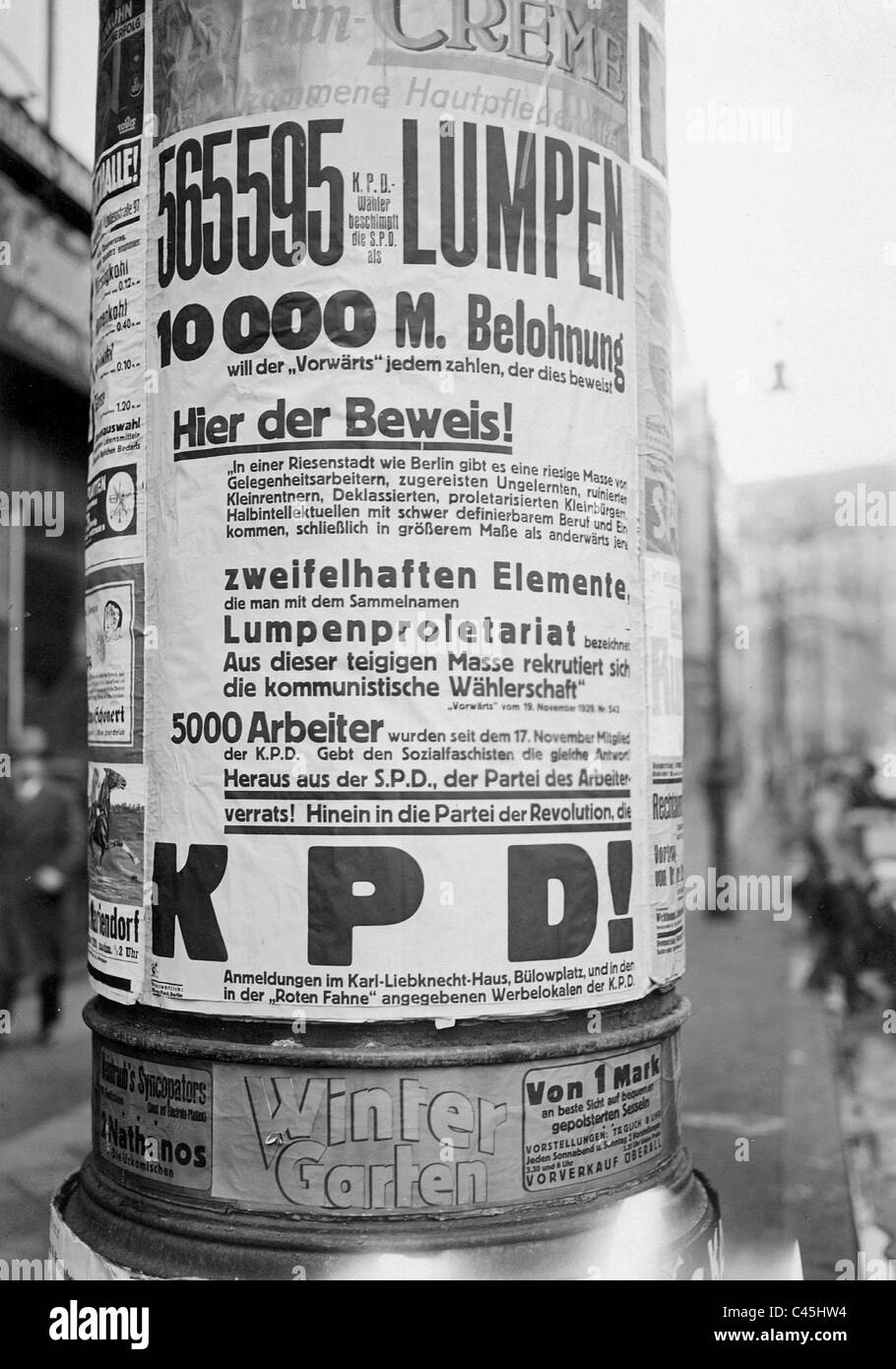 Poster of the KPD against the SPD in Berlin, 1929 Stock Photo - Alamy
