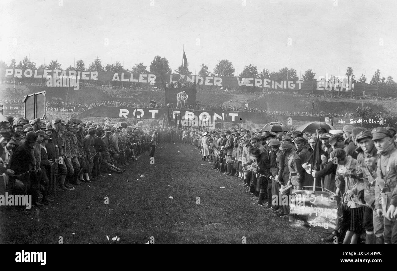 Red Front Fighters League High Resolution Stock Photography and Images ...