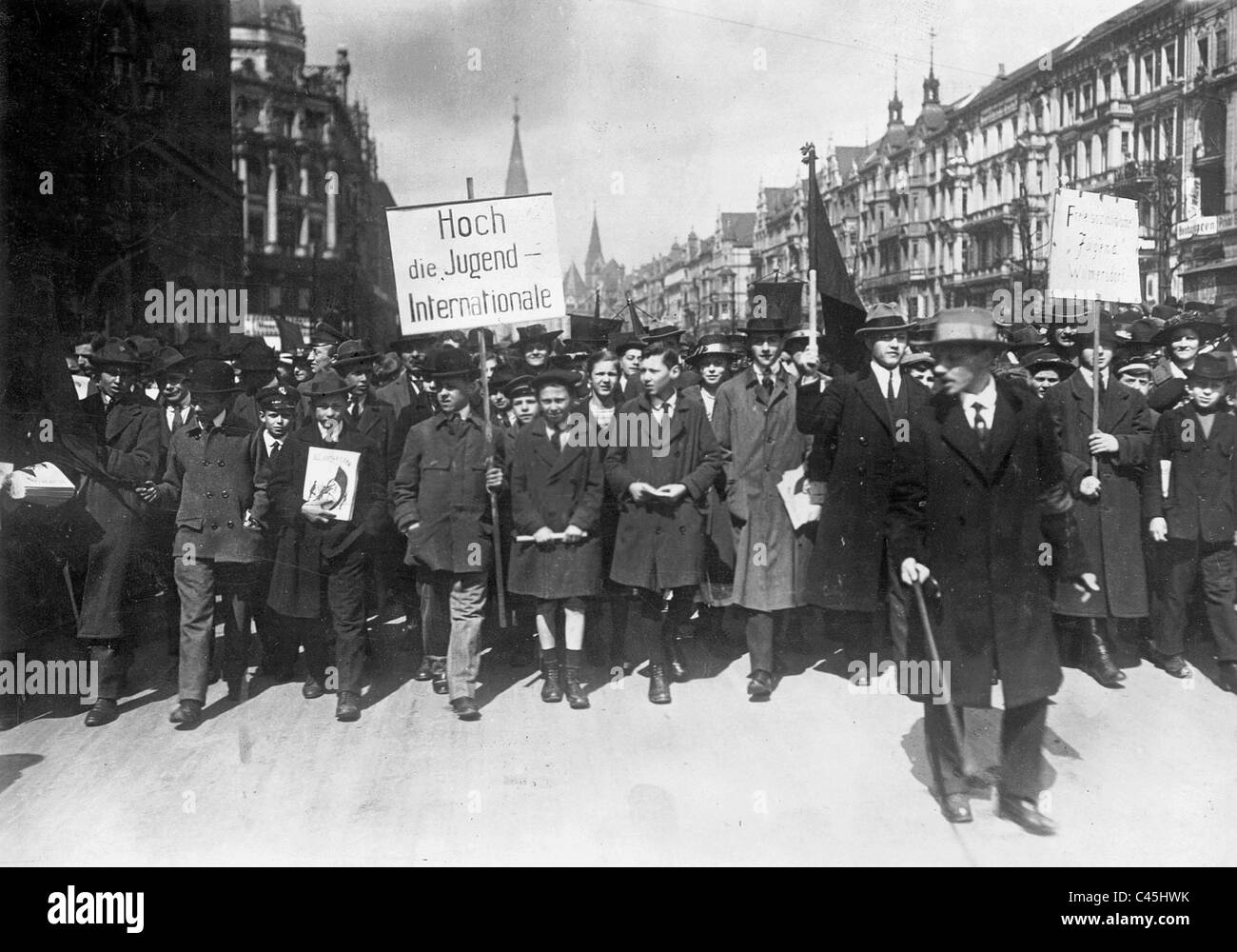 May Day demonstration of the Communist Party in Berlin, 1919 Stock ...