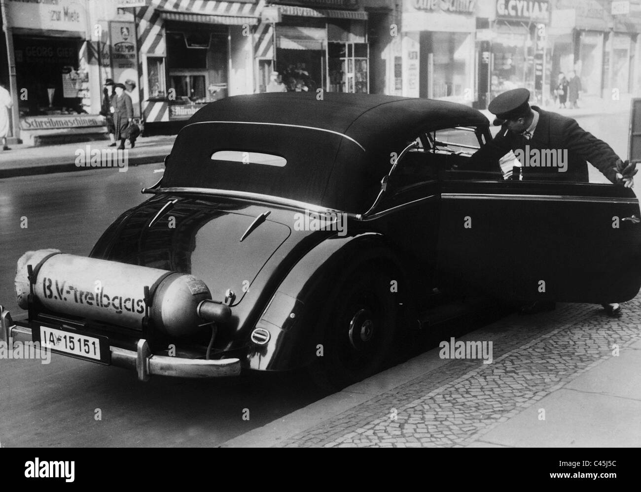 Gas-powered automobile, 1939 Stock Photo - Alamy