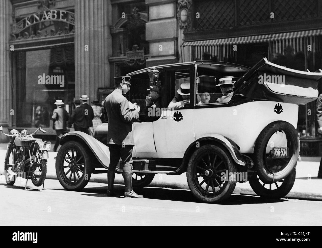 Taxi in the United States, 1928 Stock Photo - Alamy