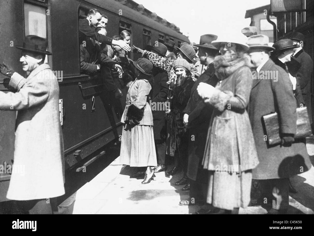 1922 train hi-res stock photography and images - Alamy