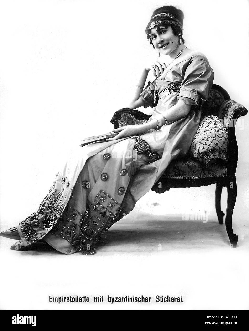 Women's fashion from 1903 Stock Photo - Alamy