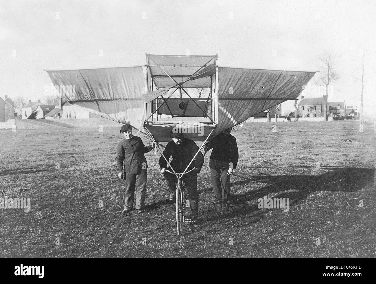 Bicycle with wings hi-res stock photography and images - Alamy
