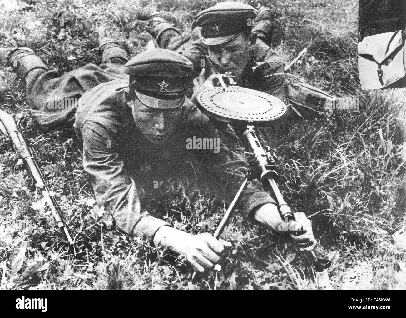 Soldier machine gun during Black and White Stock Photos & Images - Alamy