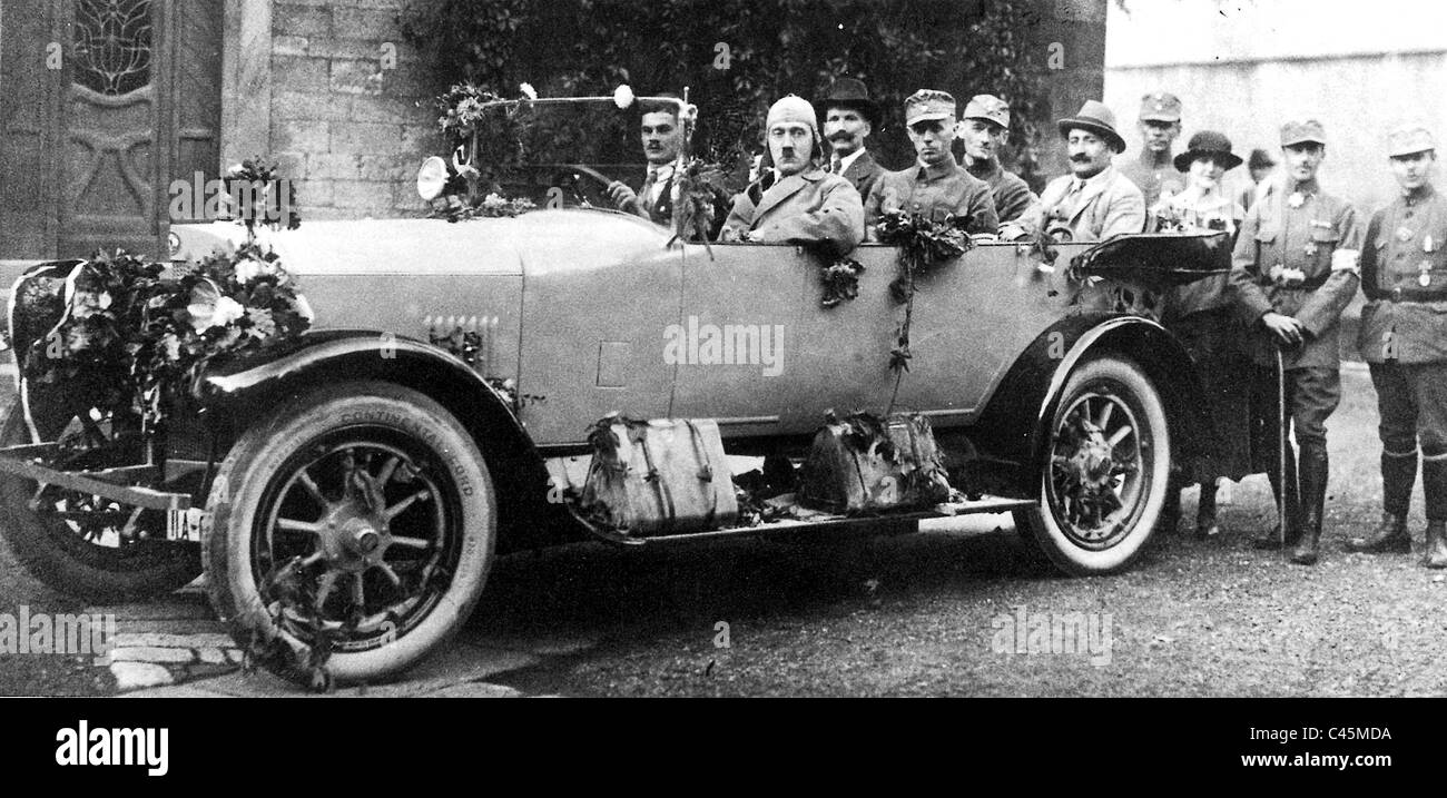 Hitler supreme hi-res stock photography and images - Alamy