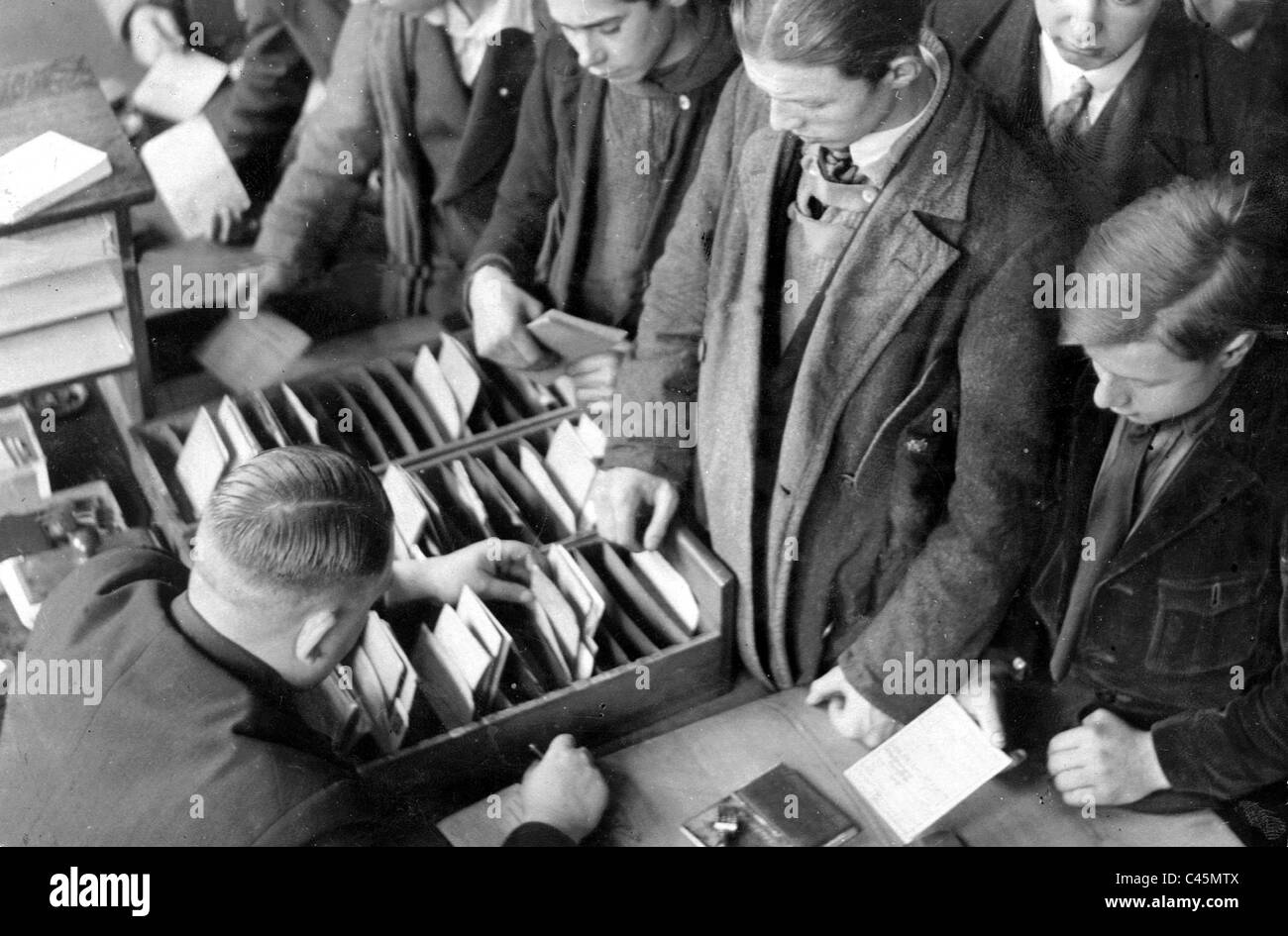 Young people want Black and White Stock Photos & Images - Alamy