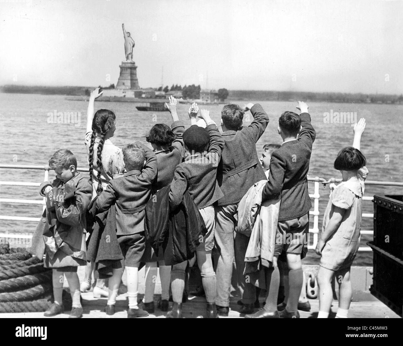 Children on boat 1945 hi-res stock photography and images - Alamy