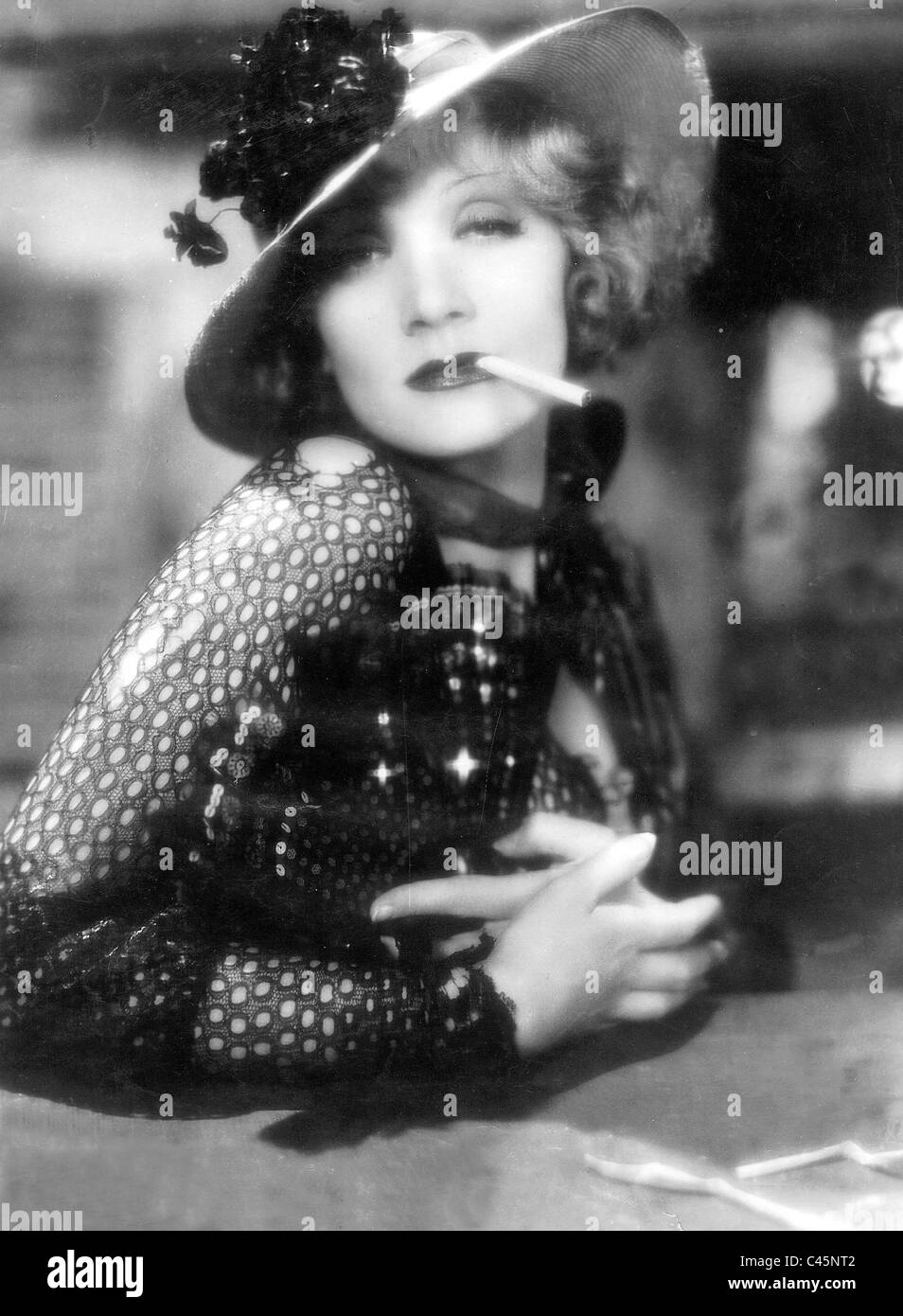 Blonde Venus 1932 2919