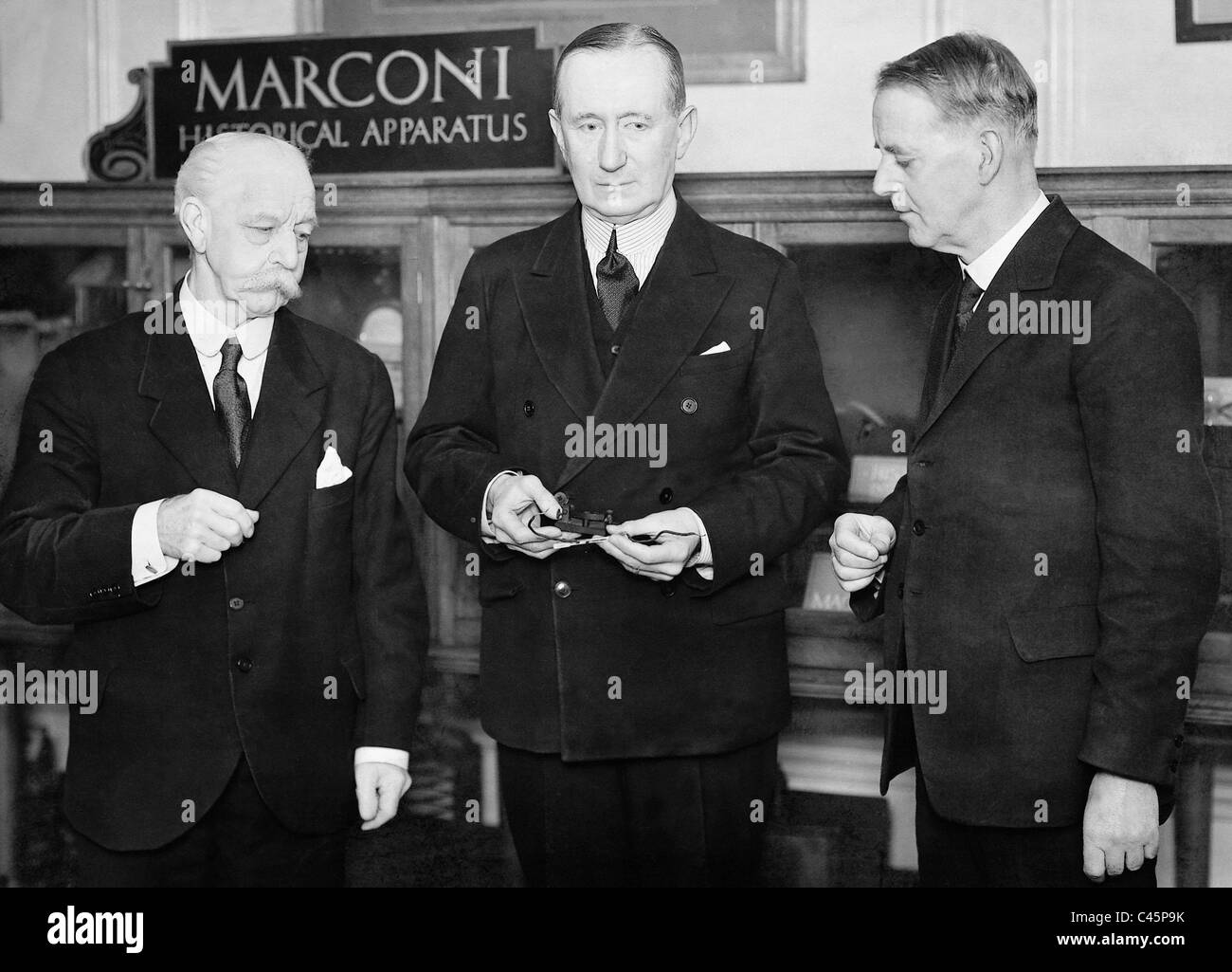 Perry wright paget and georg hi-res stock photography and images - Alamy