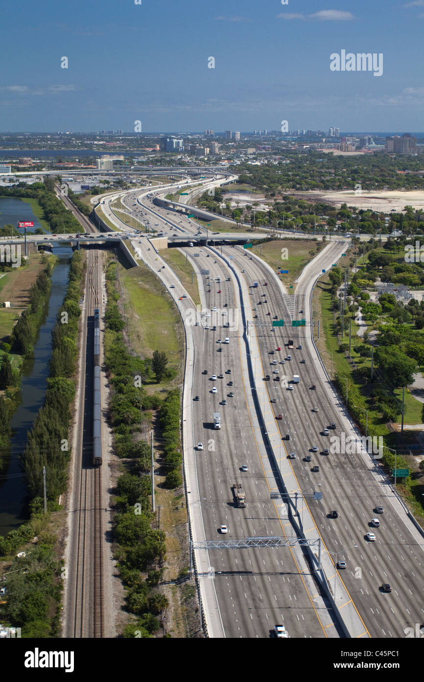 I95 highway through West Palm Beach Stock Photo - Alamy