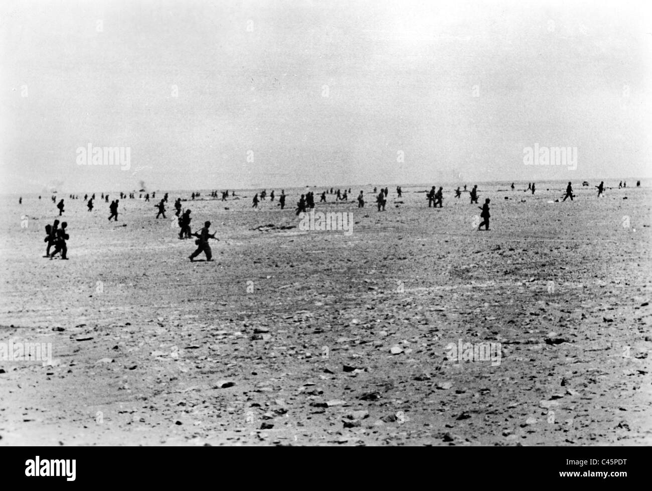 German attack on El Alamein, 1942 Stock Photo - Alamy