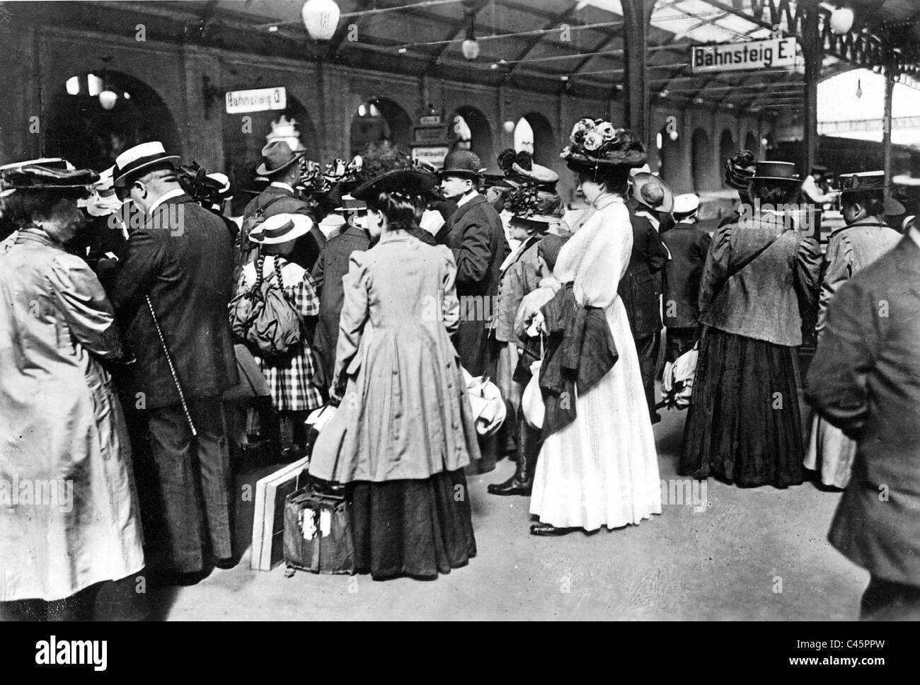 The Stettin Station, 1912 Stock Photo - Alamy