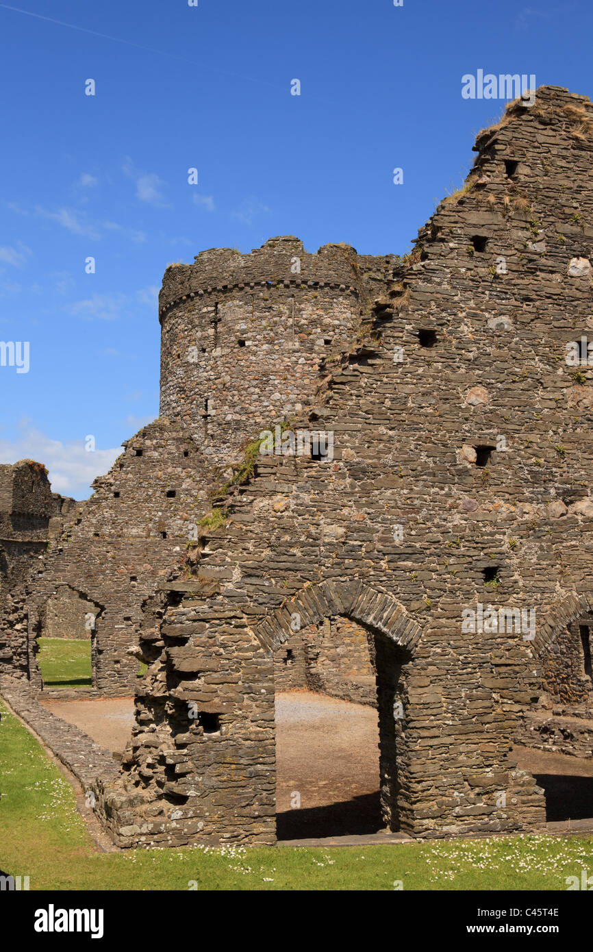 Kidwelly castle hi-res stock photography and images - Alamy