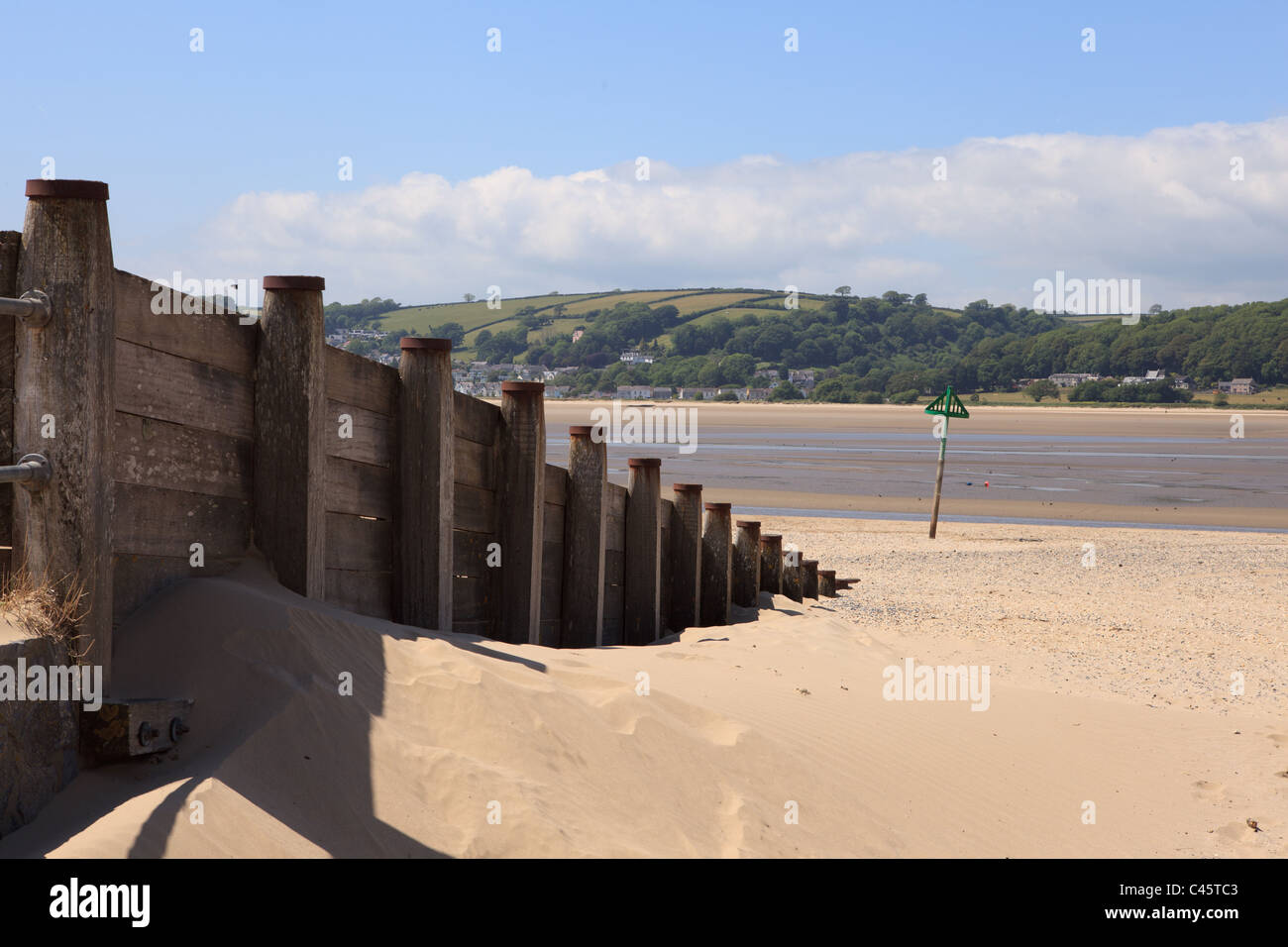 Ferryside beach hi-res stock photography and images - Alamy