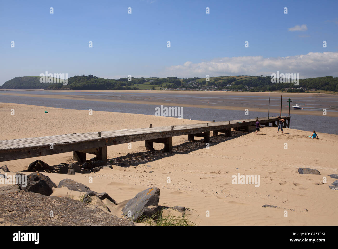 Ferryside hi-res stock photography and images - Alamy