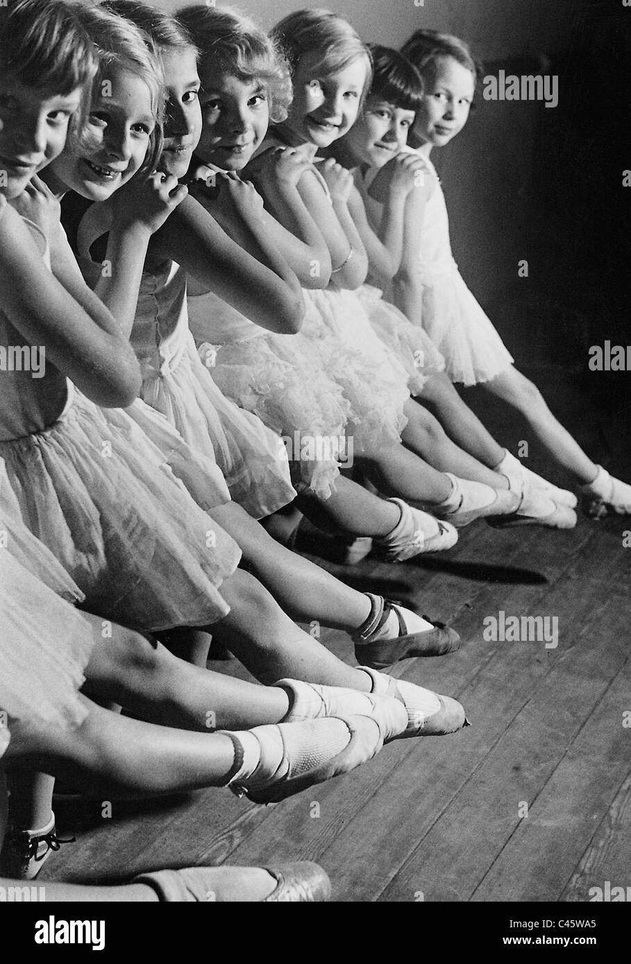 Girls in ballet class, 1934 Stock Photo - Alamy