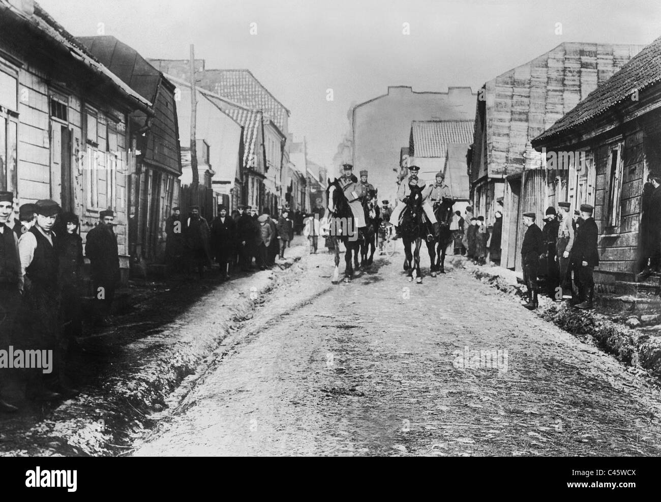 Jewish german street war hi-res stock photography and images - Alamy