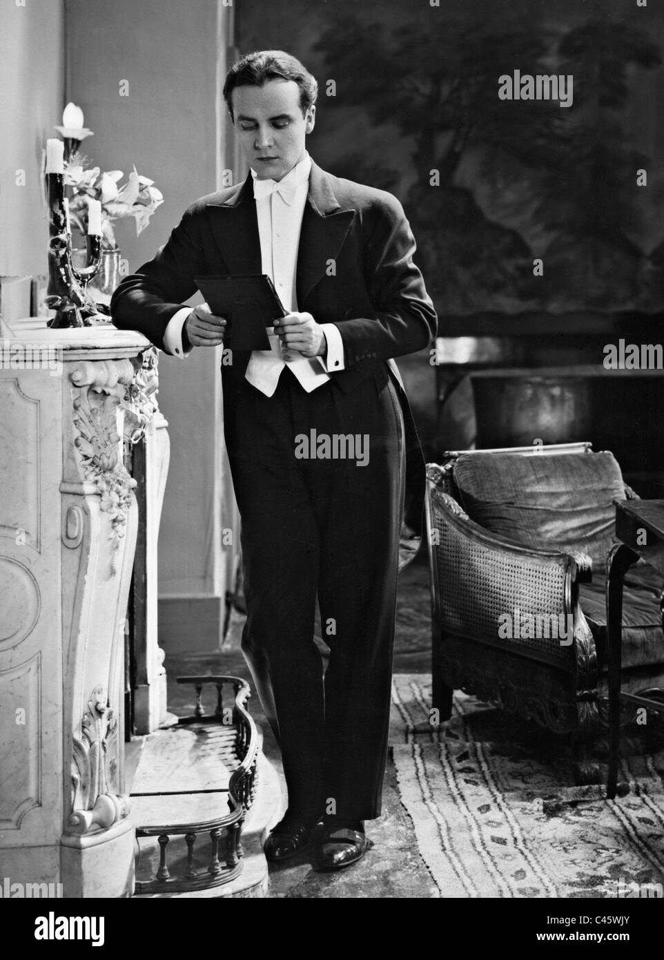 Igo Sym in 'What costs love', 1930 Stock Photo - Alamy