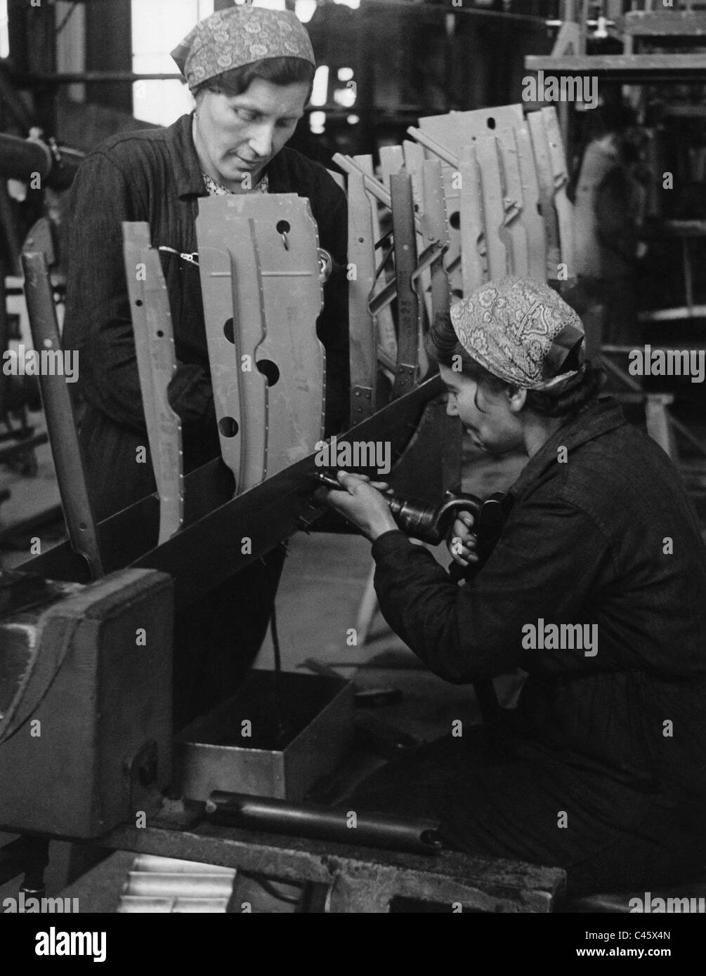 Aircraft manufacturing process hi-res stock photography and images - Alamy