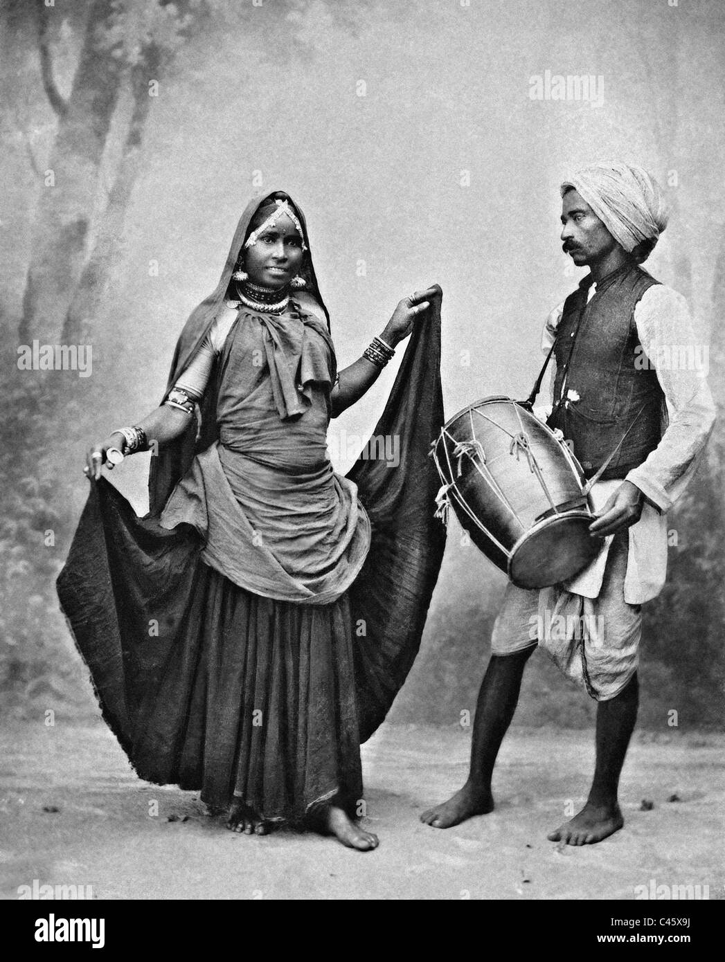 Indian musician Black and White Stock Photos & Images - Alamy