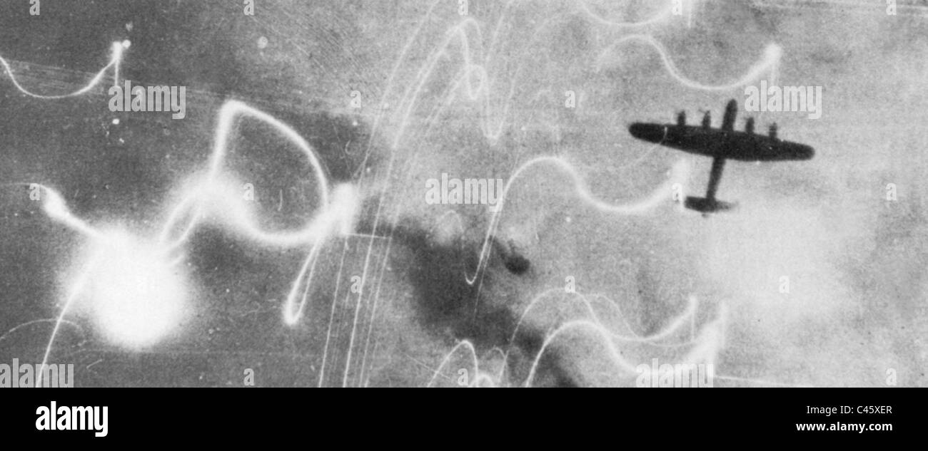 Lancaster bomber 1945 hi-res stock photography and images - Alamy