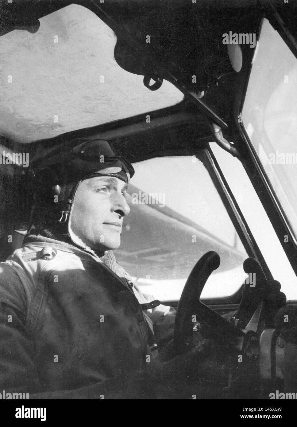 German pilot in the cockpit of his plane, 1940 Stock Photo - Alamy