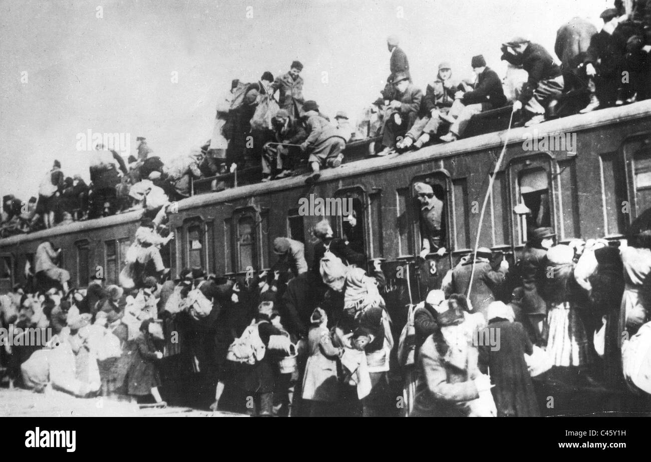 Budapest 1944 hi-res stock photography and images - Alamy