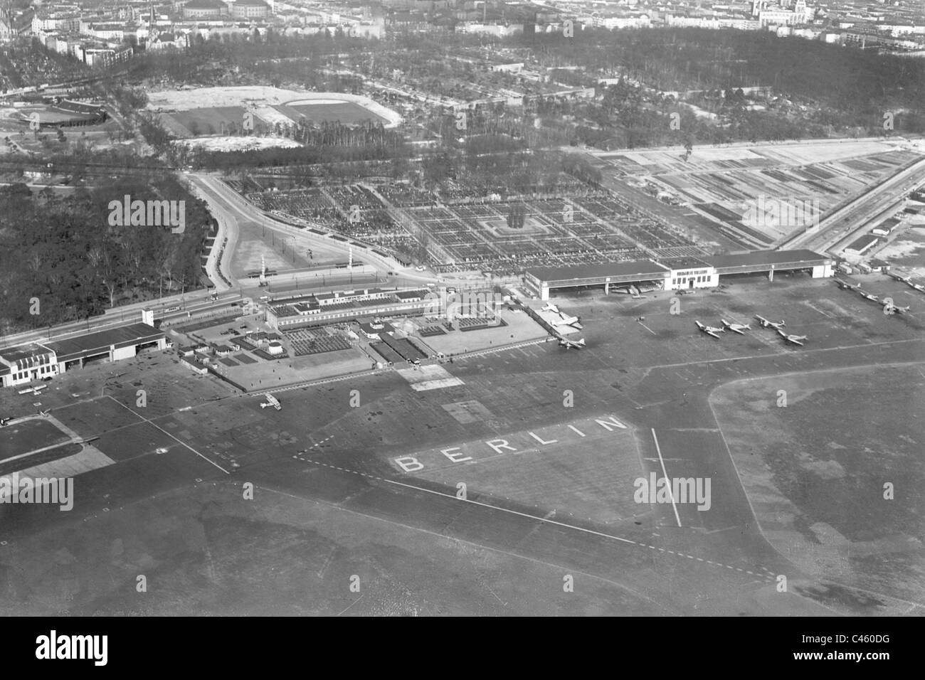 Tempelhof airport aerial Black and White Stock Photos & Images - Alamy