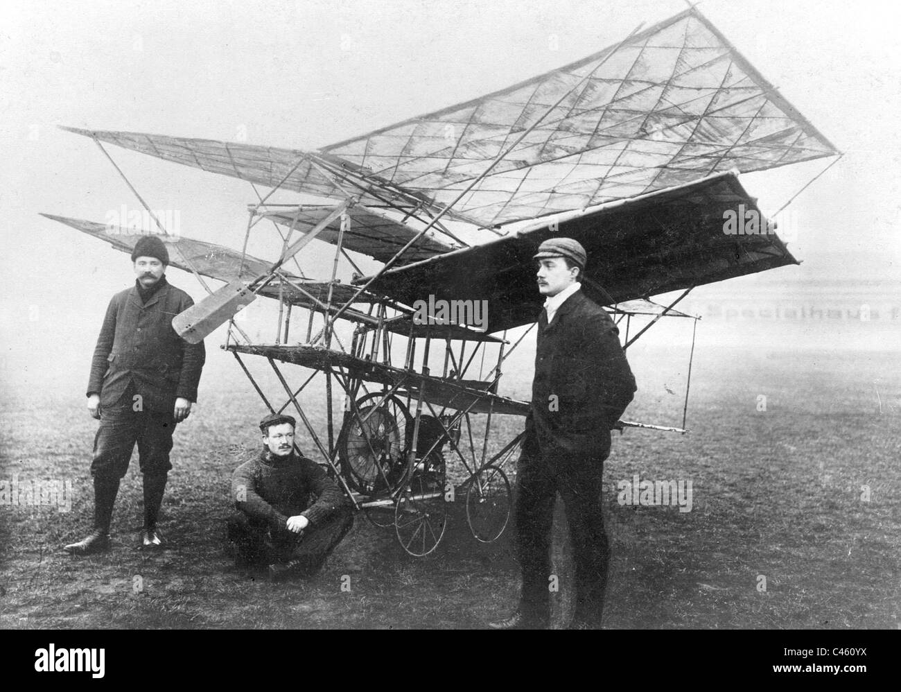 Demke thormann flying machine hi-res stock photography and images - Alamy