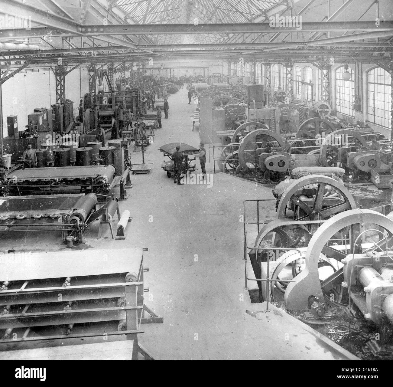 General electric company factory Black and White Stock Photos & Images ...